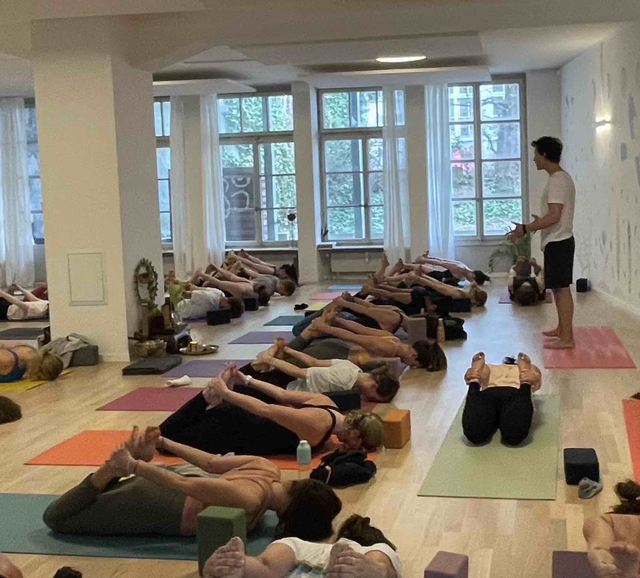 Ateliers-Formations-Events – Nueva Luna Yoga